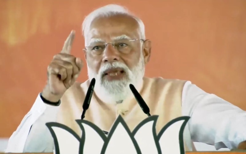 'Gen Z is with us, infiltrators must go': PM Modi targets Mamata govt ...