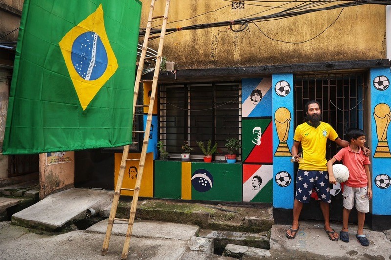 From medical representative to street artist: Kolkata man honours ...
