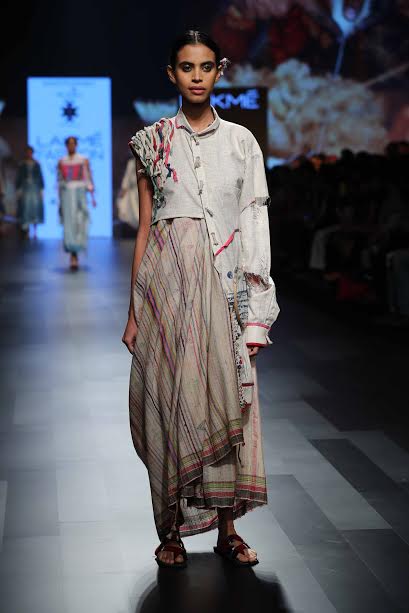 LFW: Models walk the ramp for designer Chaman Siju | Indiablooms - First Portal on Digital News ...